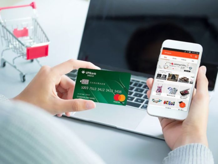 CVV/CVC là gì? Để lộ số CVV/CVC có nguy hiểm đến tài chính không?